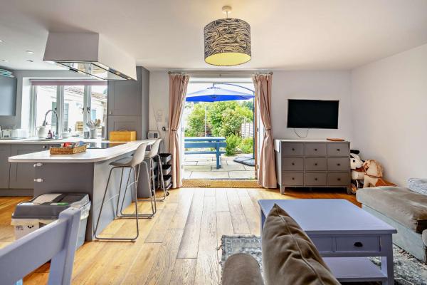 Host & Stay - The Hidden House - Helston