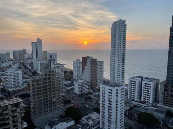Infinitum Bocagrande-piso 26-apartamento Nuevo - Cartagena, Colombia