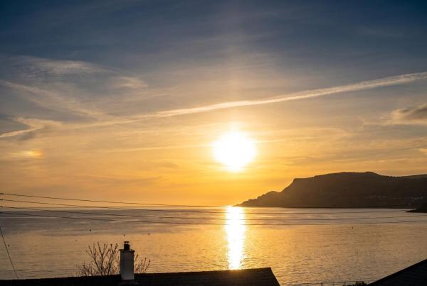 Cushendall Coastal Accommodation, Glens Of Antrim - Beach & Mountain Access - 庫申多爾