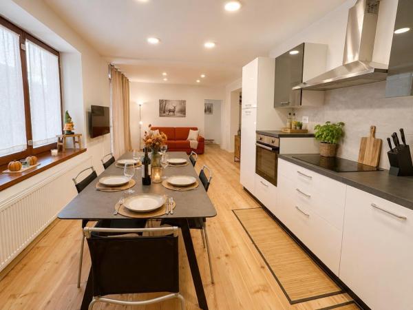 Haydn Lodge Garden & Terrace Apartment - Bad Kleinkirchheim
