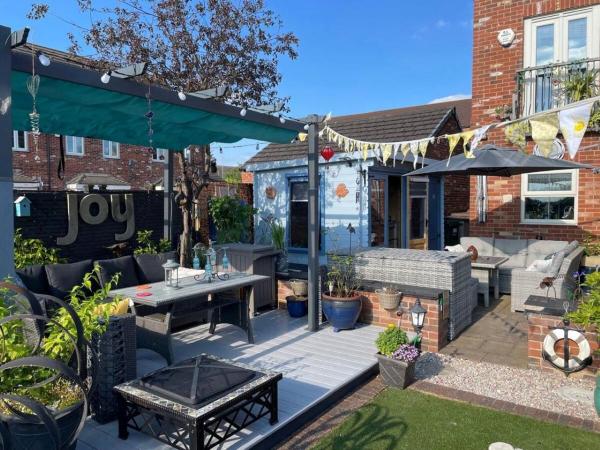 The Purrfect Creative Retreat - Lincolnshire