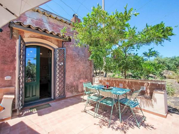 Chalet Il Giardino Di Lara By Interhome - Provincia di Catania