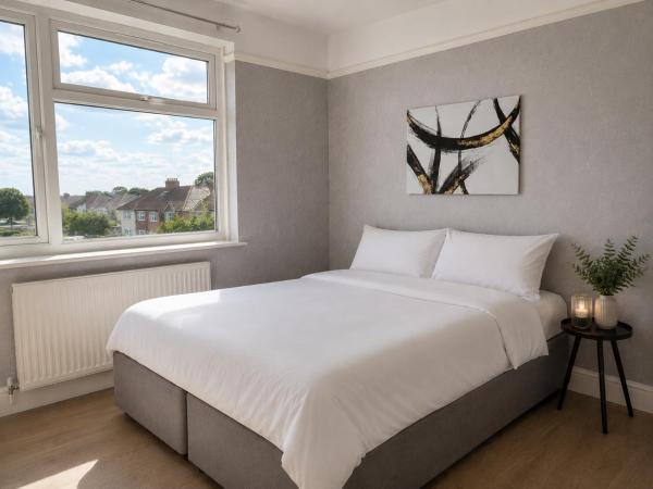 Silverlake Stays - Gloucester Road - Filton