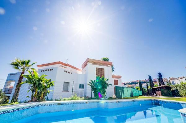 Stunning Apartment With Golf Course And Sea Views - Sotogrande