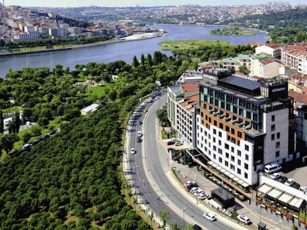 Mövenpick Istanbul Hotel Golden Horn - Bakırköy
