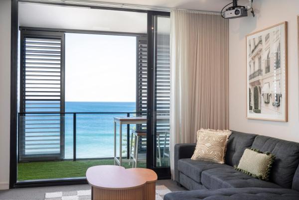 307 - Cinema By The Sea - Movie Nights & Coastal Vibes - Newcastle