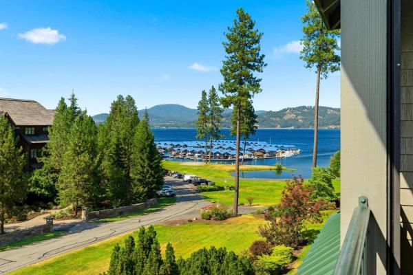 3 Br Penthouse With Lake Views Near Gozzer - Coeur d'Alene, ID