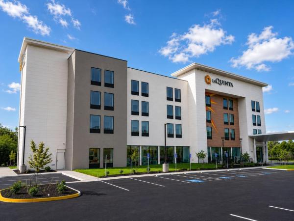 La Quinta Inn & Suites By Wyndham Roanoke Hollins/i-81 - Roanoke, VA