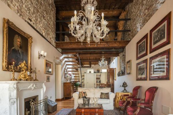 Palazzo Benassi Penthouse Nel Cuore Di Asolo - Asolo