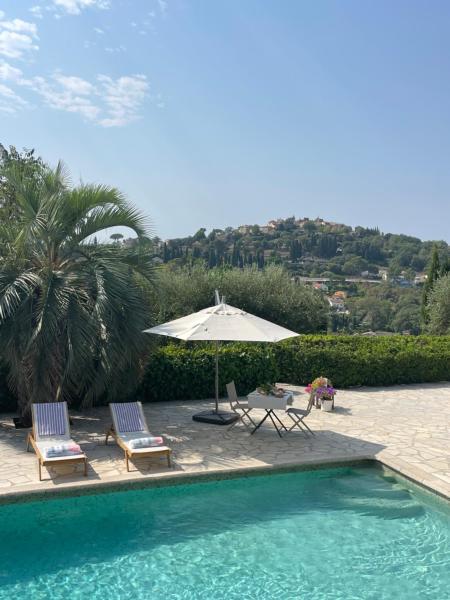 Les Santons De Mougins - Villa & Suites - Saint-Raphaël