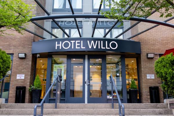 Hotel Willo - Previously Known Ywca Hotel - Vancouver