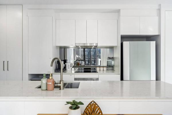 Heart Of Belconnen 2br 2ba With Pool, Spa, Sauna, Gym, Uc - Canberra