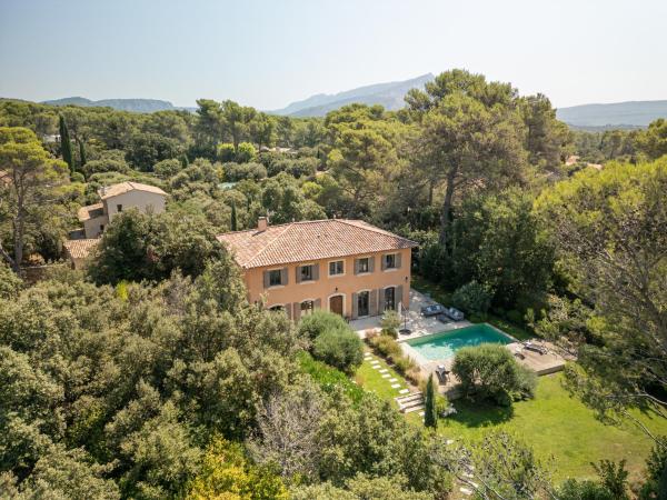 Grande Bastide Provençale Avec Piscine - Sainte-victoire - Venelles