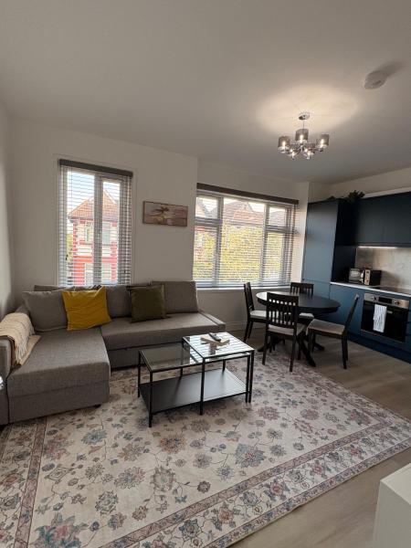 4-bedrooms Flat Walk To Wembley Stadium - Edgware