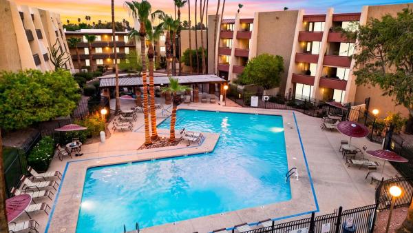Camelback Cabana By Avantstay - Phoenix, AZ