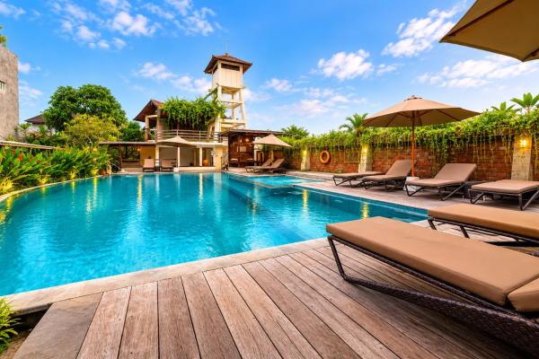 Bali Ayu Hotel & Villas 10 Minutes Walking Distance To The Beach - Legian