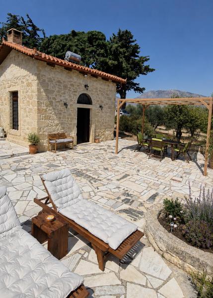 Olive Stonehouse Sea And Mountain View - Heraklion