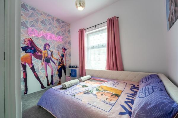 K-pop Huntrix Cozy Stay Unique Family Retreat - Derbyshire