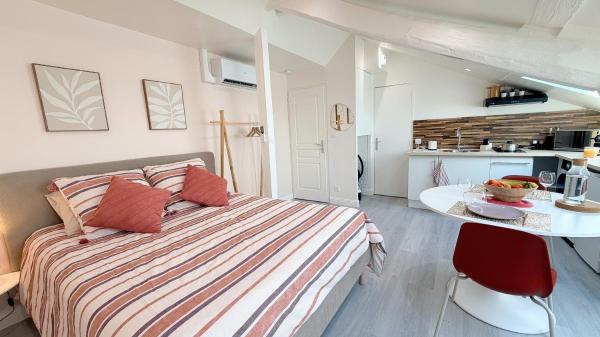 Le Nid Poudré - Studio Climatisé - Parking, Proche Compiègne - Compiègne