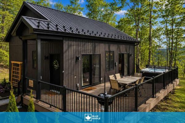 Modern Cabin Retreat W Hot Tub Sauna & Fire Pit - West Virginia