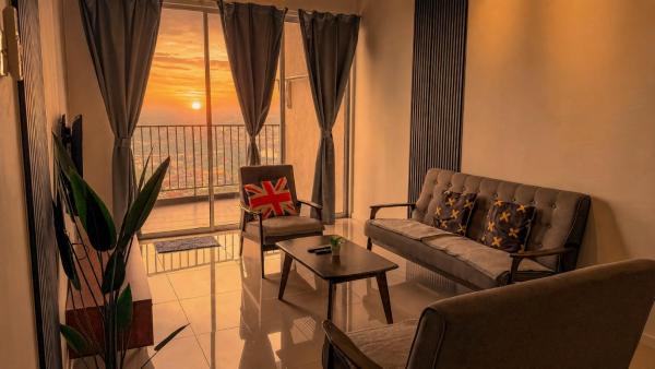 Crystal Creek Sunset Pool View Condo For 10 Guests With Free Netflix & Wifi - Taiping