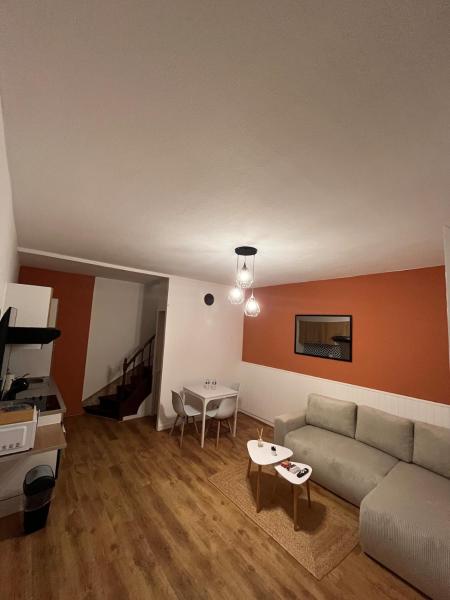Logement Autonome Pour 2 à 3 Personnes 78g - Poitiers