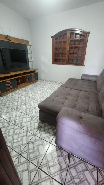 Casa Com 03 Quartos 02 Banheiros E Garagem - Conselheiro Lafaiete