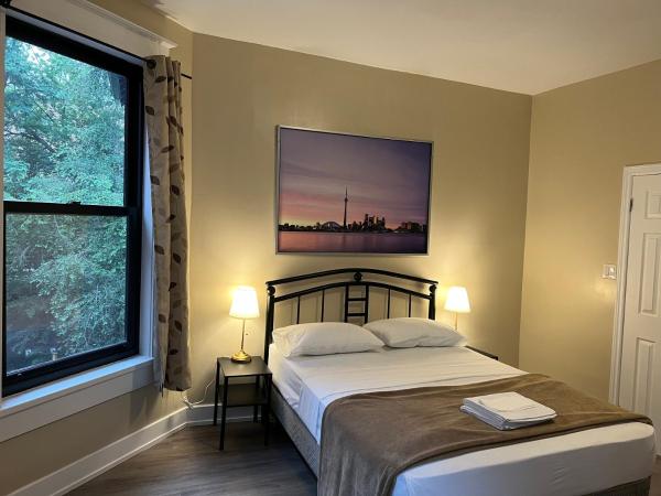 Bauer Guesthouse - Mississauga
