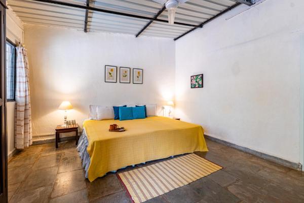 Cosmicstays The Outhouse Lakeview Heritage Farmstay - Lavasa