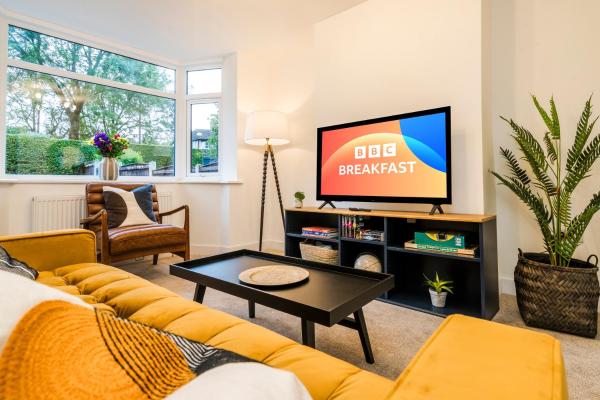 Contractor Base - Sleeps 5 - Near Trentham Gardens - Stoke-on-Trent