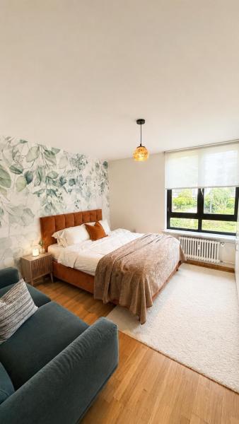 Bright, Fully Equipped Apartment Near Oktoberfest - Munich