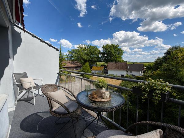 Landblick Halver - Ferienwohnung Mit Balkon - Radevormwald