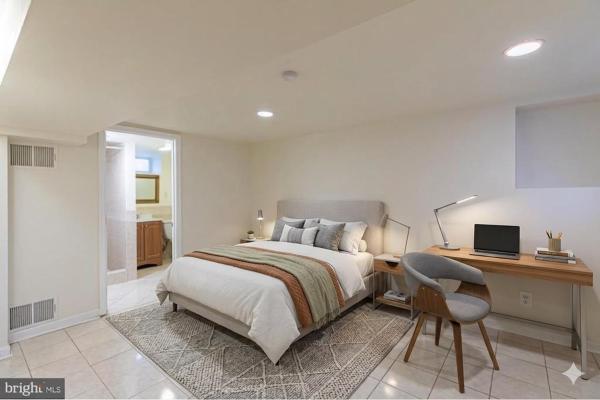 Superb 6 Bedroom House In Arlington Minutes To Dc And Pentagon - Washington, D.C.