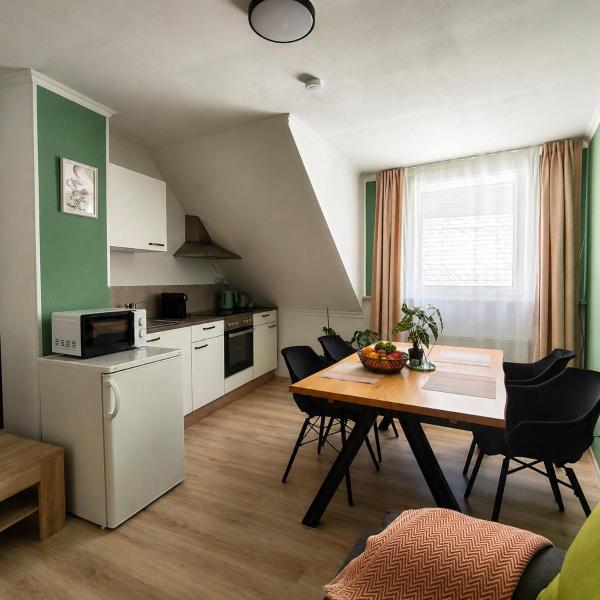 Ferienwohnung Am Kirchplatz Klimatisierte Dachgeschosswohnung - Cochem