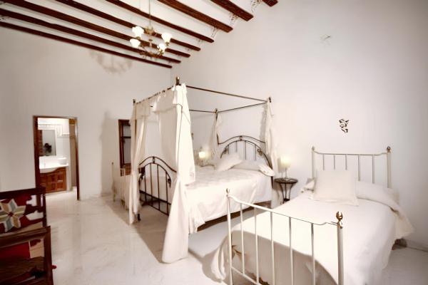 Charming House In Ayora + Terrace - Ayora