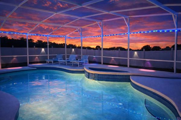 Private Fenced Pool Home No Back Neighbors Disney - United States