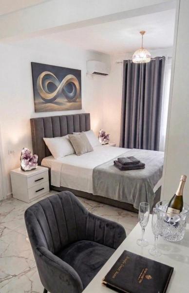 Rozafa Guest Room Center - Shkodër