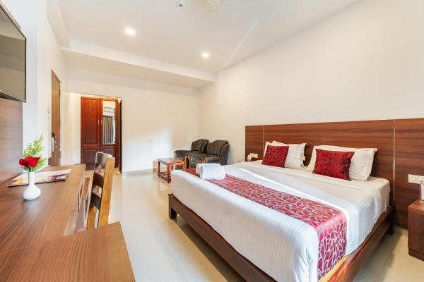 Hotel Sandra Palace - Thekkady
