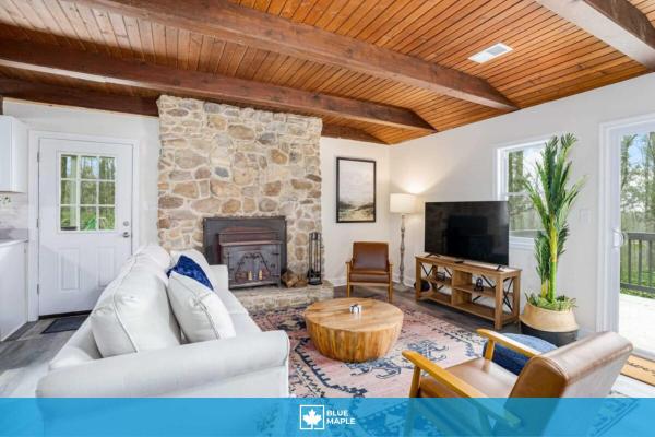 Modern Harpers Ferry Cabin W Hot Tub Deck Wifi - Harpers Ferry, WV