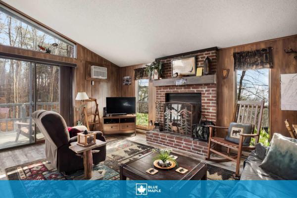 Zen Vibe W Hot Tub, Fireplace, Grill, Deck & More - West Virginia