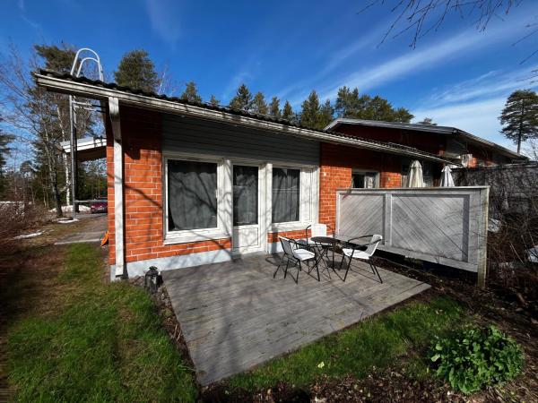 Rauhallinen Rivitalon Pääty - Porvoo