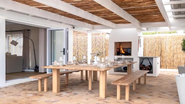 Ohana House - Luxury Retreat - Walk To Beach - Parklands