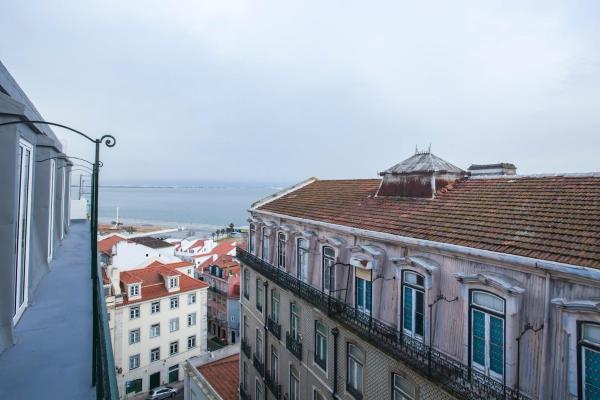 Breathtaking River View In Alfama - Alentejo