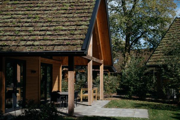 Bosvilla With Hottub & Sauna | 8 Persons - Veenendaal