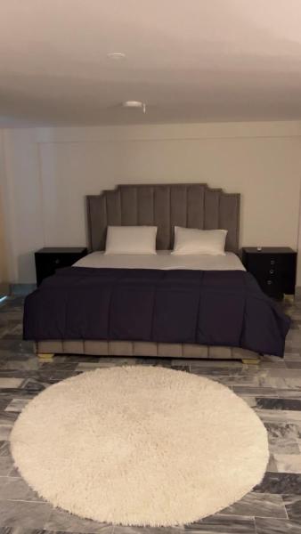 Spacious 2 Private Ac Room - Karachi