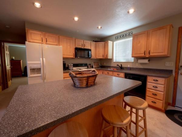 Family Cabin With Beautiful View Of Bear Lake - Garden City, UT