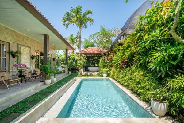 Nyaman Villas - Peaceful Jungle Hideaway With Pool & Garden - Ubud