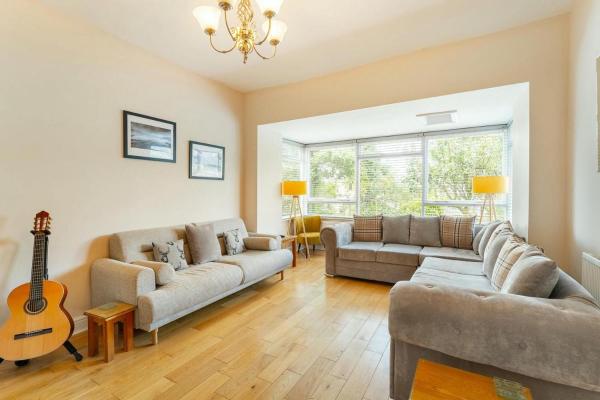 5 Bed In Bowness-on-windermere Oc-lr007 - Bowness-on-Windermere