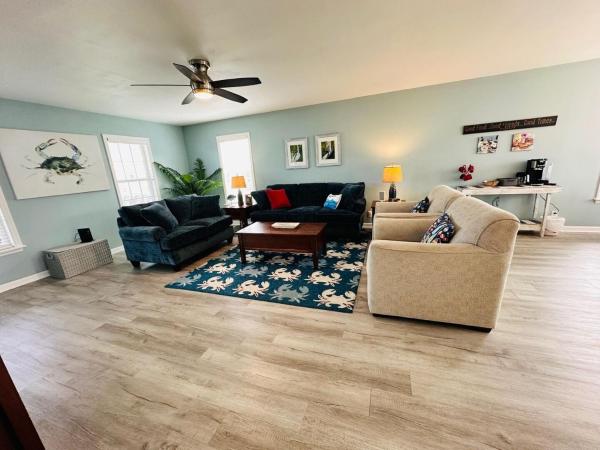 Castle In The Sand 219 Gerda Ave Home - Holden Beach, NC