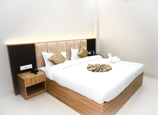 Hotel Ramodhya - Ayodhya
